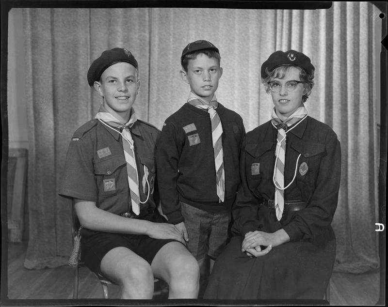 Shirley, Murray & Trevor Dobbin - Puke Ariki