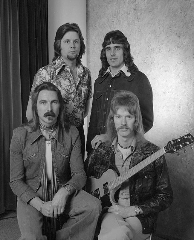 Flick of the Wrist, Band - Puke Ariki