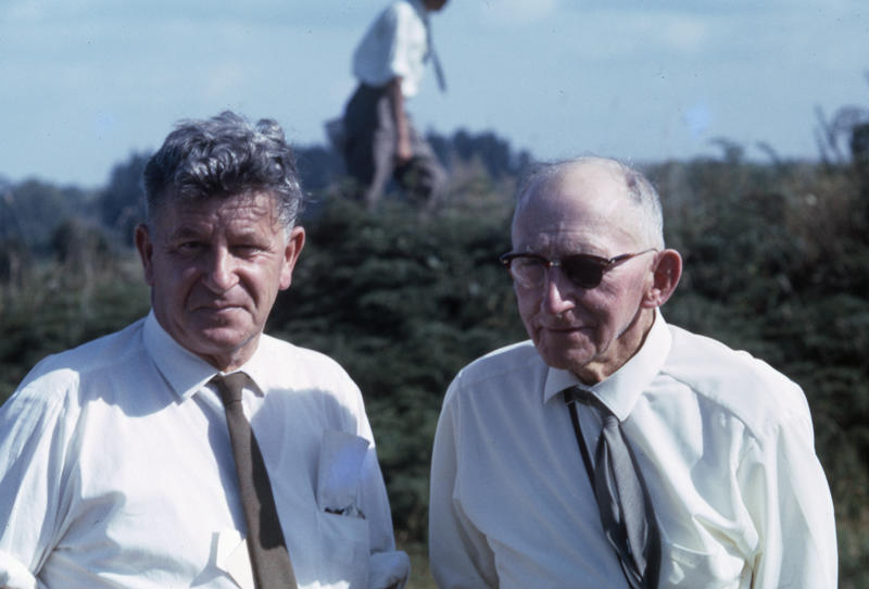 Alexandra redoubt, Rigby Allan and man, Waikato - Puke Ariki