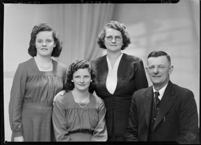 Gilhooly, Family - Puke Ariki