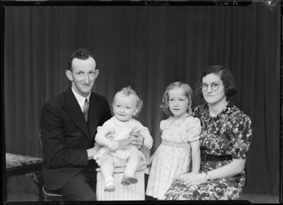 Hodson, Family - Puke Ariki