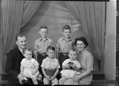 Cottam, Family - Puke Ariki