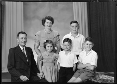 Innes, Family - Puke Ariki