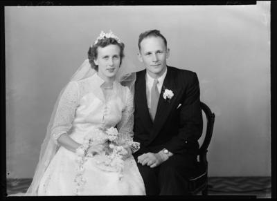 Gyde, Wedding - Puke Ariki