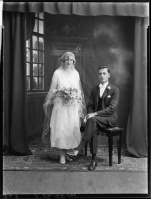 Chapman, Wedding - Puke Ariki