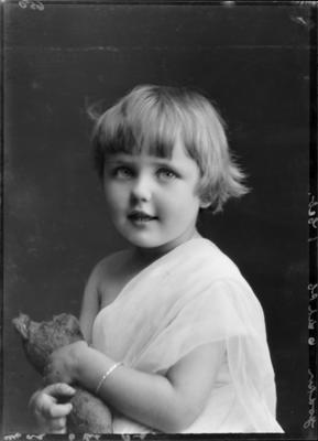 Godkin, Girl - Puke Ariki