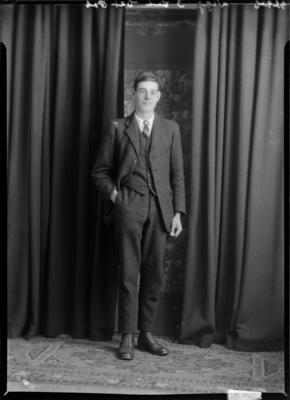 Wigg, Man - Puke Ariki