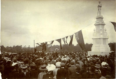 Unveiling of the Wars Memorial on Marsland Hill - Puke Ariki