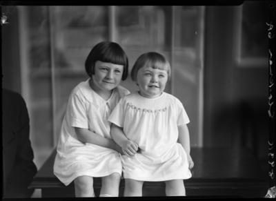 Sylvia & Ann Stockman - Puke Ariki