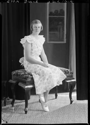 Grant, Woman - Puke Ariki