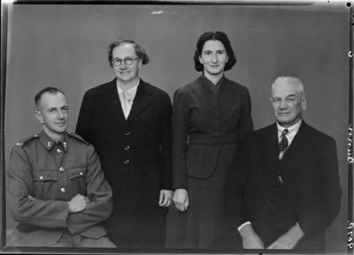 Dunn, Family - Puke Ariki