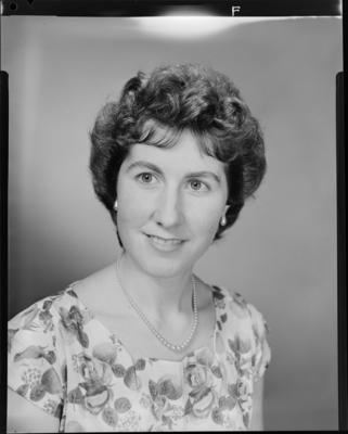 Collins; Woman - Puke Ariki