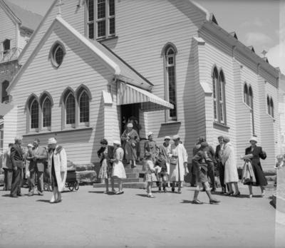 Catholic Centennial, Ceremony - Puke Ariki