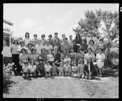 Nicholas, Family Group - Puke Ariki
