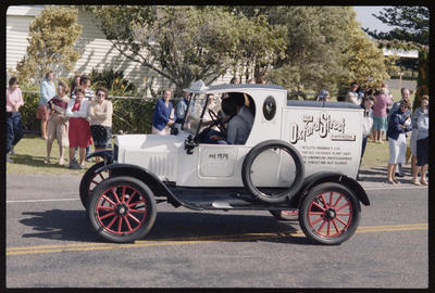 Warea School Centenary, Parade - Puke Ariki
