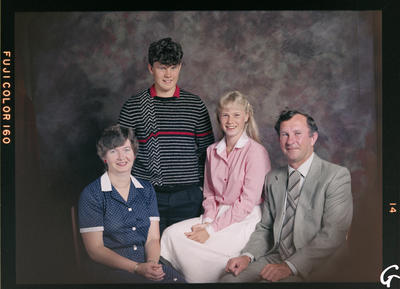 Cottam, Family - Puke Ariki