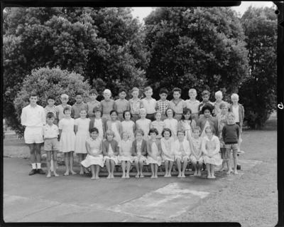 Urenui School, Group. - Puke Ariki