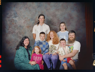 Avery, Family Group - Puke Ariki