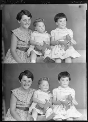 Tooke, Children - Puke Ariki