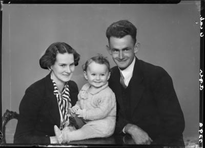 Ager, Family - Puke Ariki