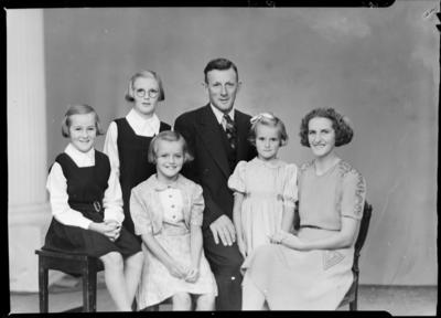 Parkin, Family - Puke Ariki