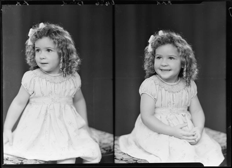 Bird, Girl - Puke Ariki