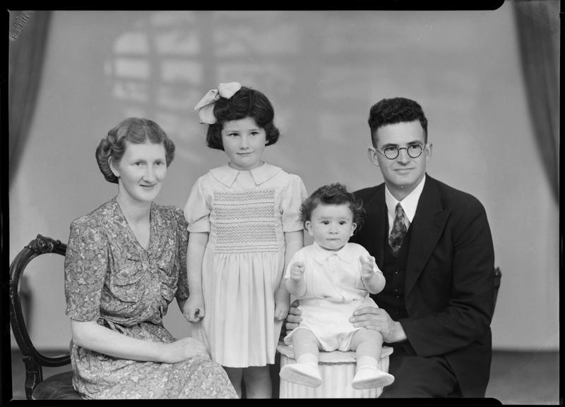 Rosser, Family - Puke Ariki