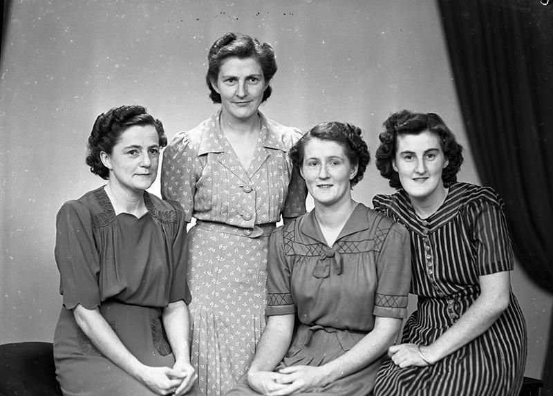 Dunlop, Women - Puke Ariki