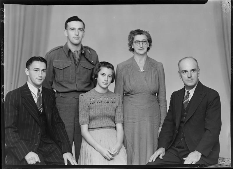 Wallis, family - Puke Ariki