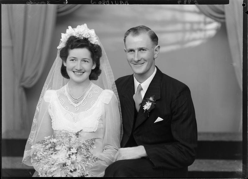 Davidson, Wedding - Puke Ariki