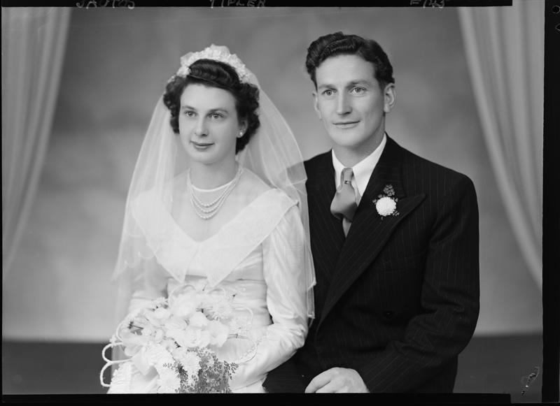 Tipler, Wedding - Puke Ariki