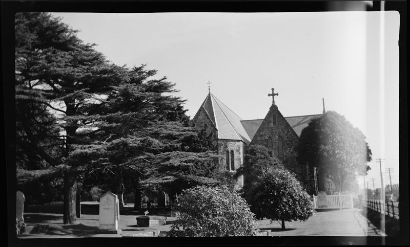 [Alsam]. St Mary's Churchyard - Puke Ariki