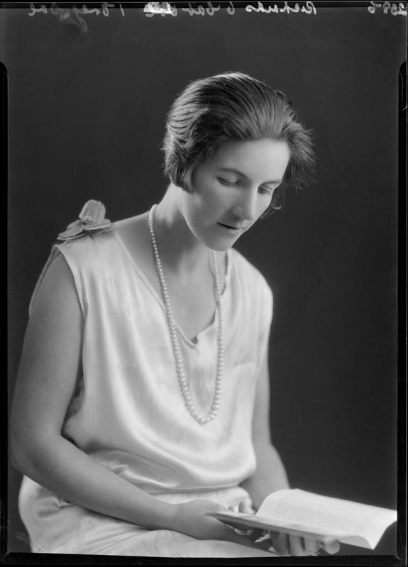 Sarah Richards - Puke Ariki