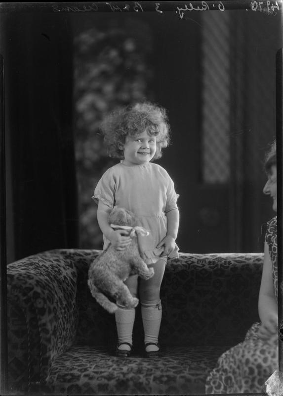 O'Reilly, Girl - Puke Ariki