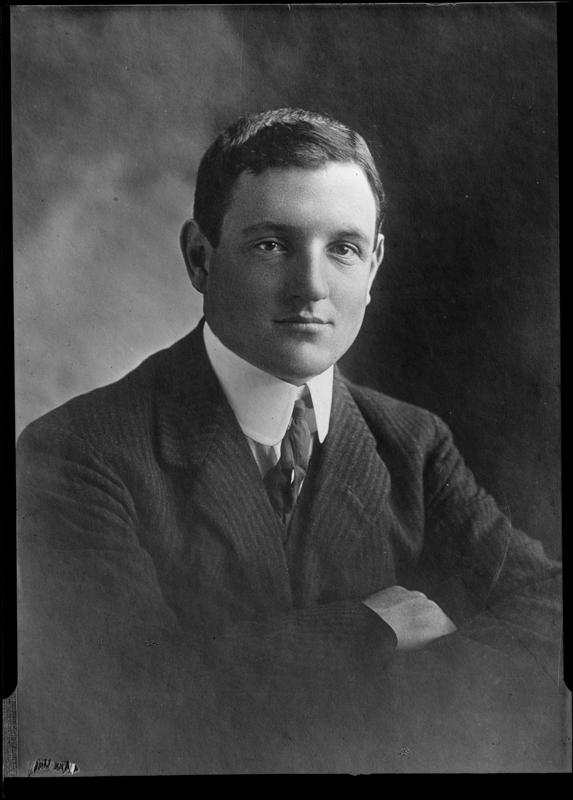 Perry, Man - Puke Ariki