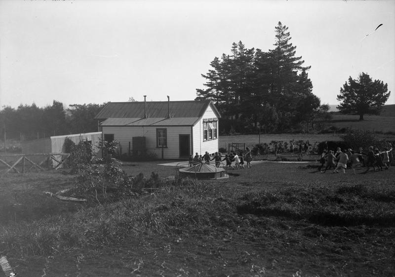Mimi School, Building - Puke Ariki