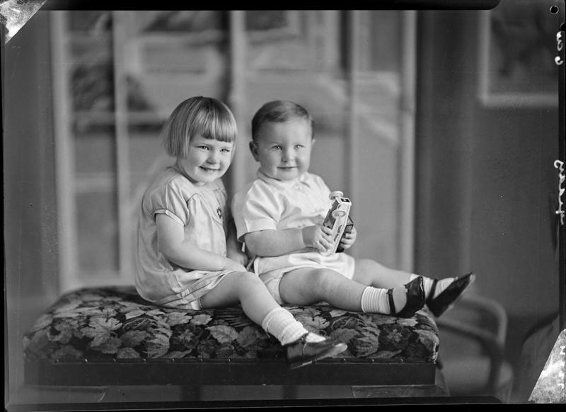 Giddy, Children - Puke Ariki