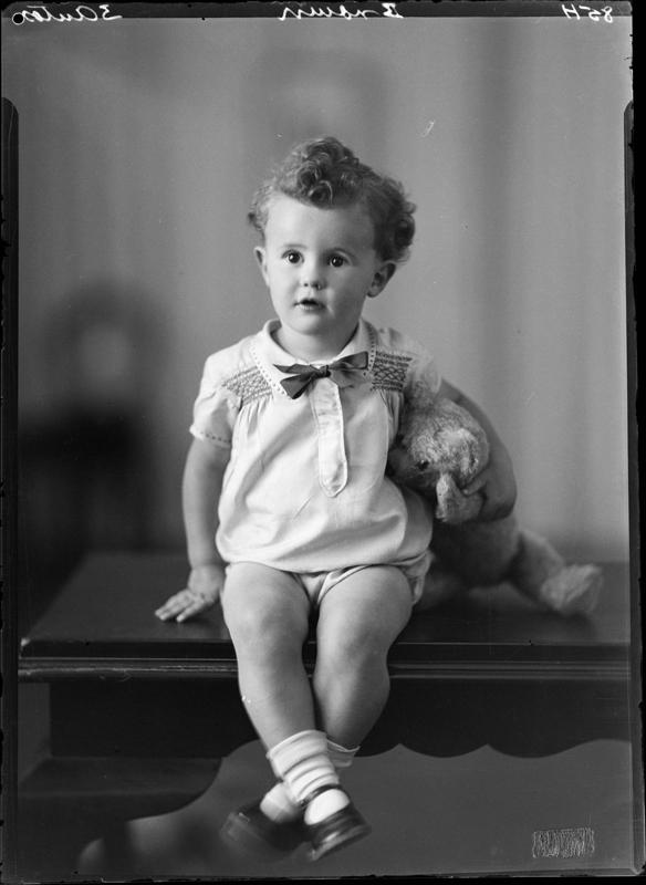 Barry Brown - Puke Ariki