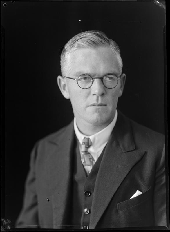 Castello, Man - Puke Ariki