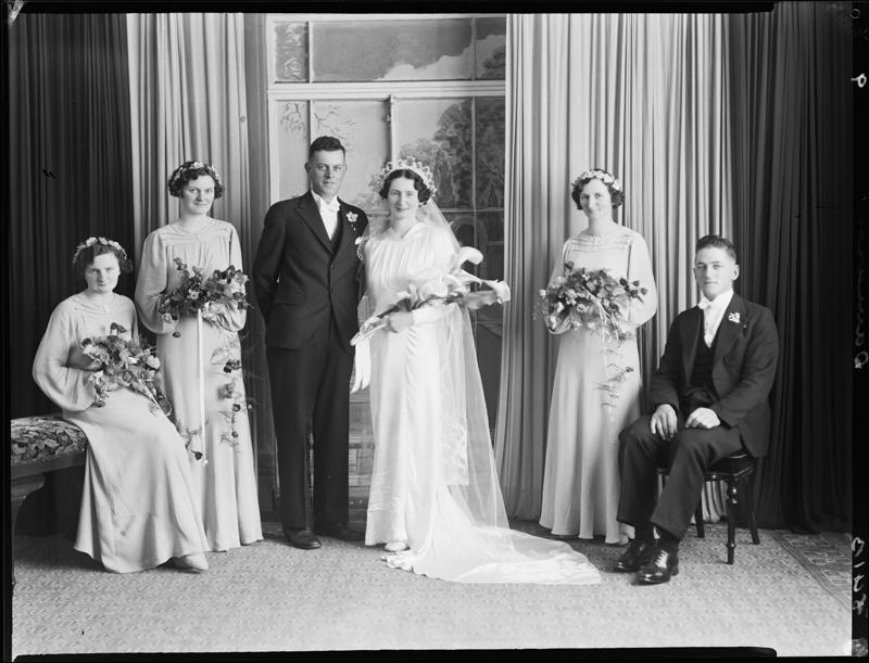 Davidson, Wedding - Puke Ariki