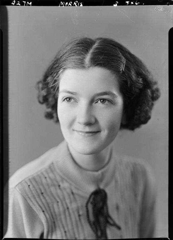 Morris, Woman - Puke Ariki