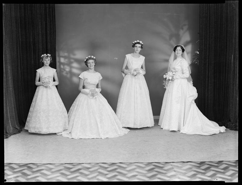 Linaker, Wedding - Puke Ariki