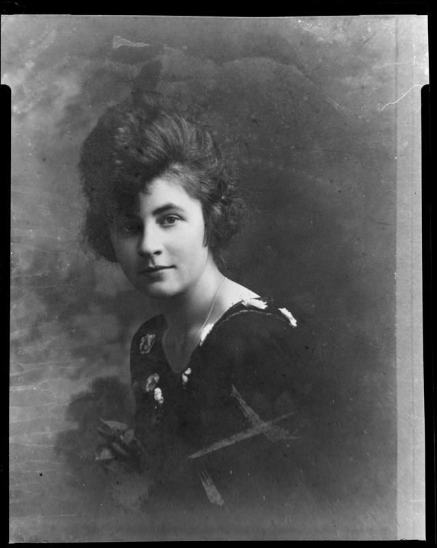 Foster, Woman - Puke Ariki