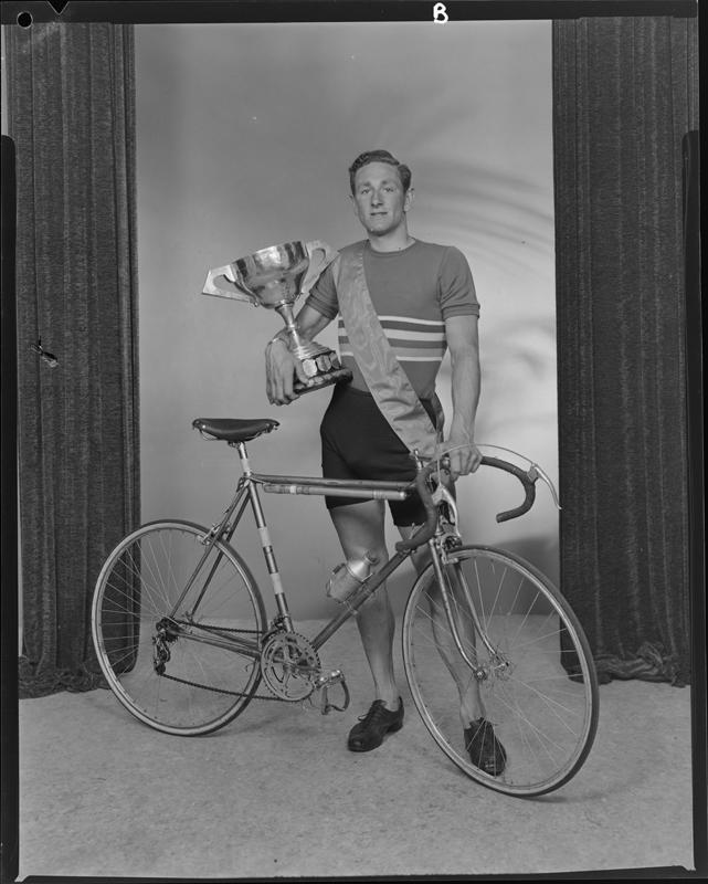 Swanson, Man - Puke Ariki