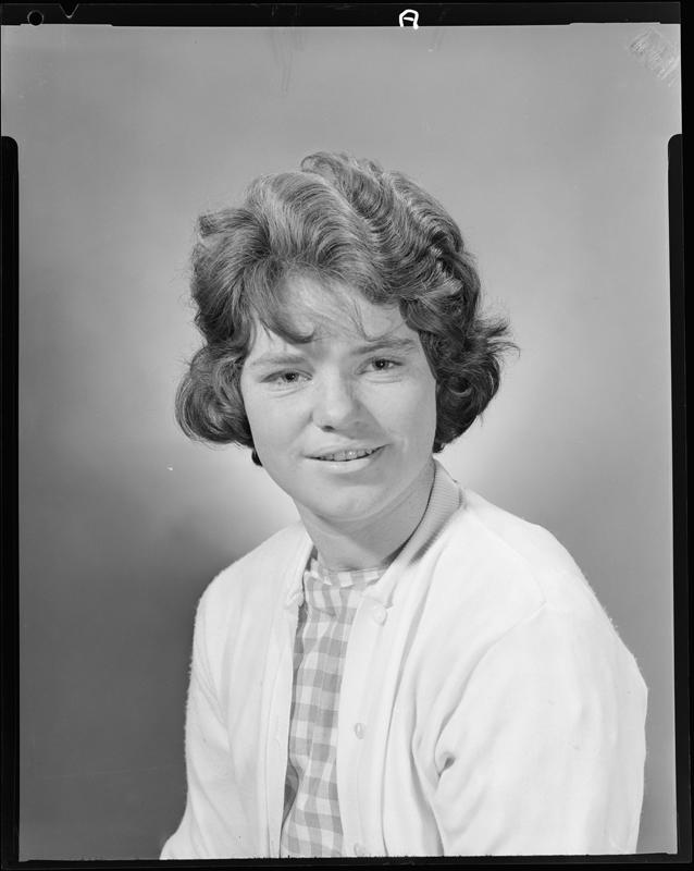 Scannell, Woman - Puke Ariki