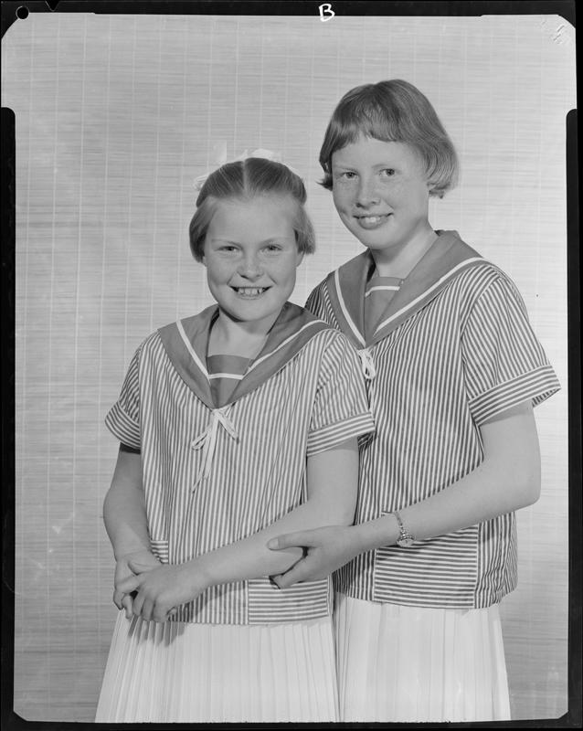 Jennifer and Gillian Butler - Puke Ariki