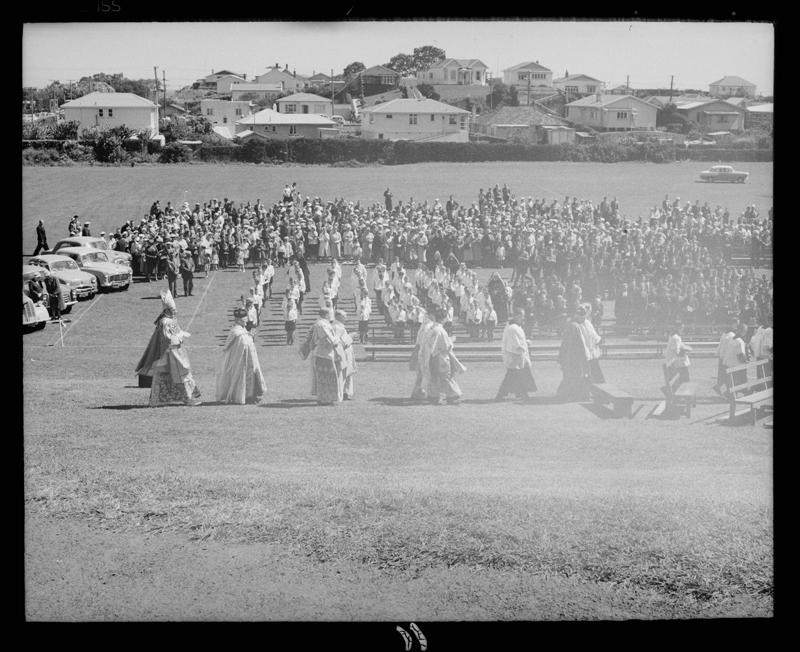 Catholic Centennial, Ceremony - Puke Ariki