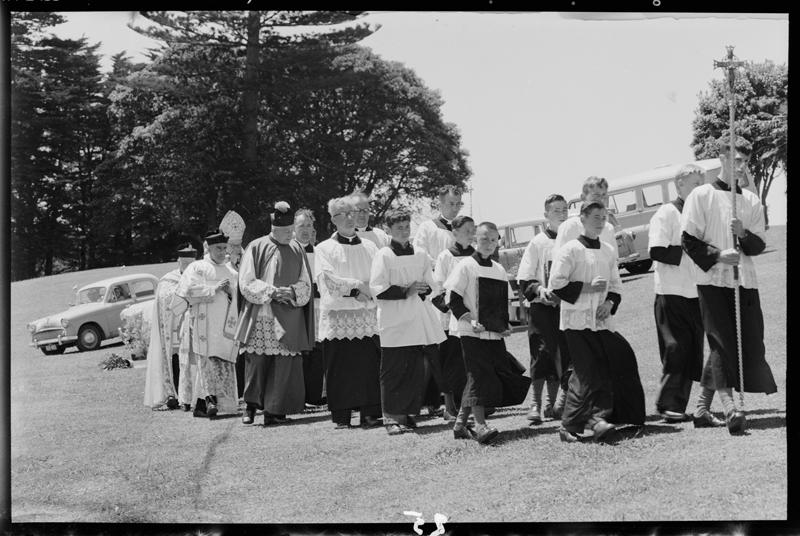 Catholic Centennial, Ceremony - Puke Ariki