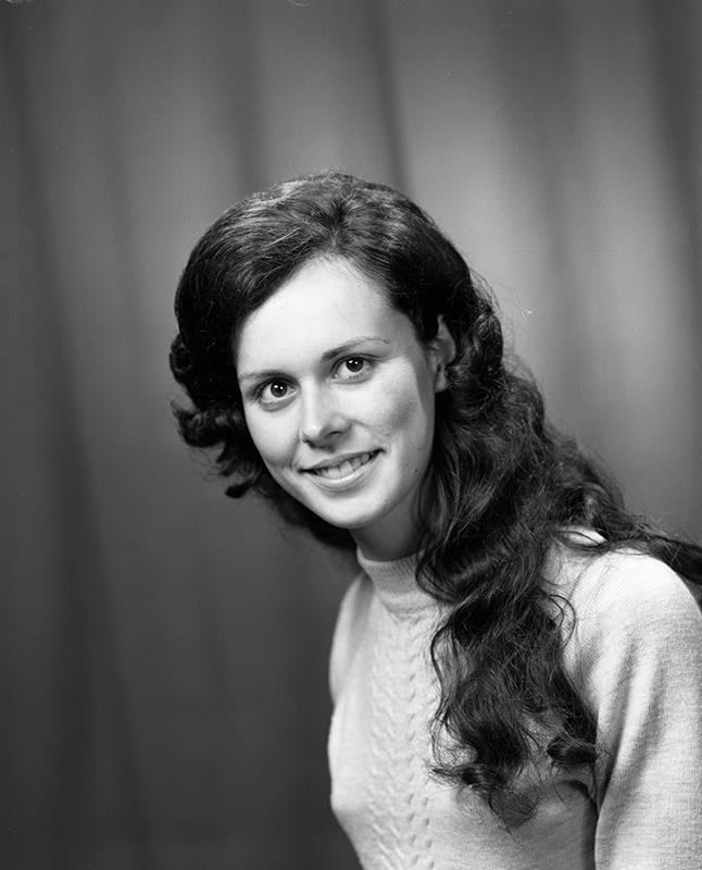 Raewyn Prestidge, Miss Taranaki Contestant - Puke Ariki