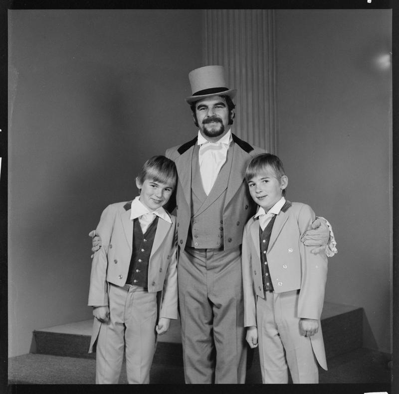 New Plymouth Operatic Society, Oliver - Puke Ariki